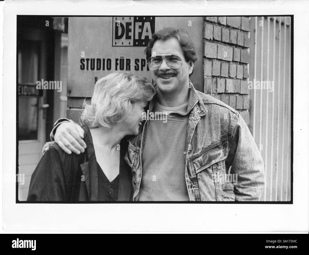 "FRG actor Götz George and his GDR film partner Angelika Waller shoot ...