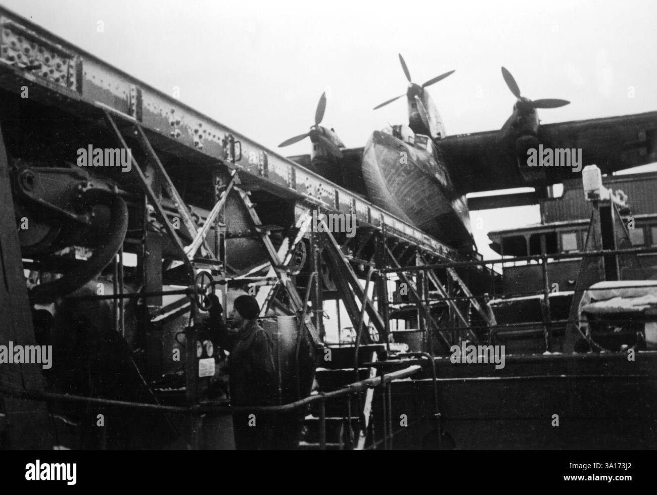 German flying boat BV 138 before take-off. Photo: Stachelscheidt ...