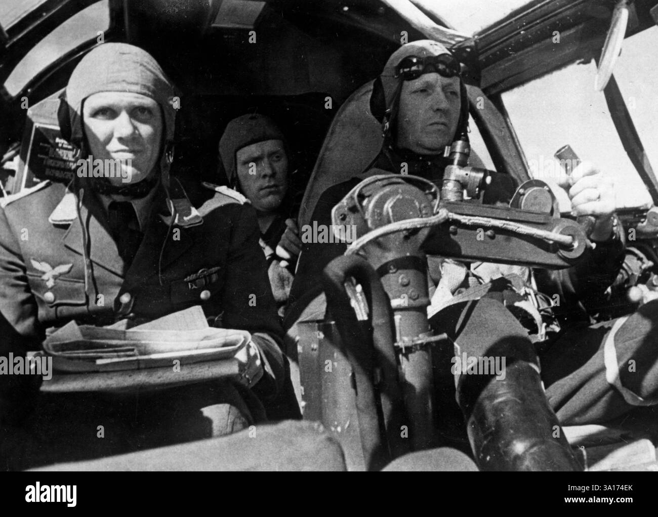 Right, the general of the reconnaissance units on his way to inspect ...