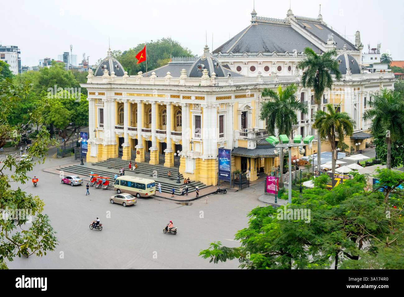 Vietnam, Hanoi, the former French colonial district, the Hanoi Opera ...