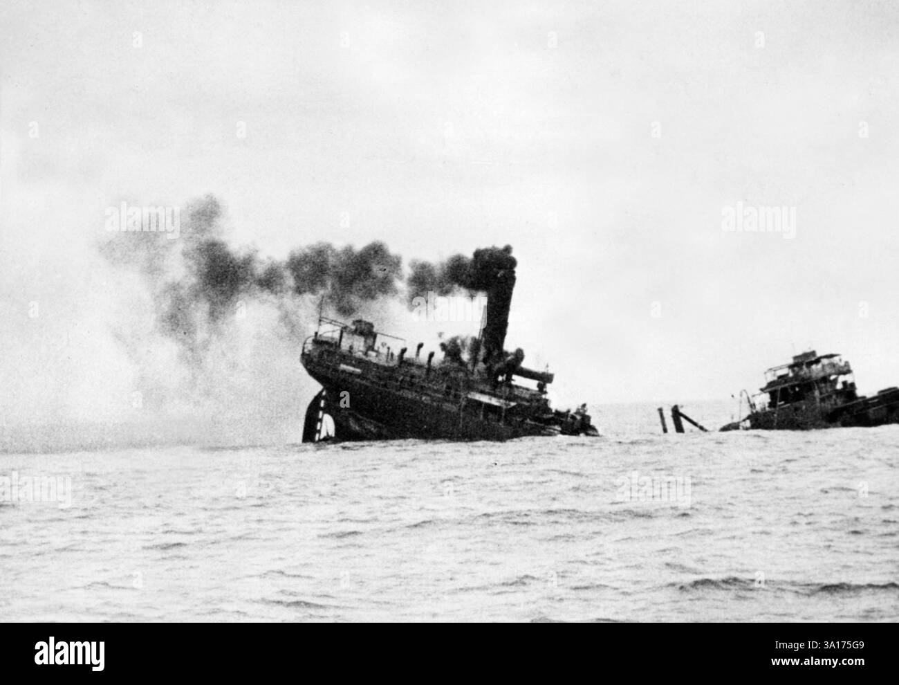 British freighter torpedoed by a submarine. [automated translation ...