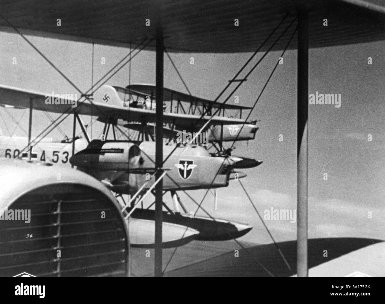Heinkel heinkel 59 hi-res stock photography and images - Alamy