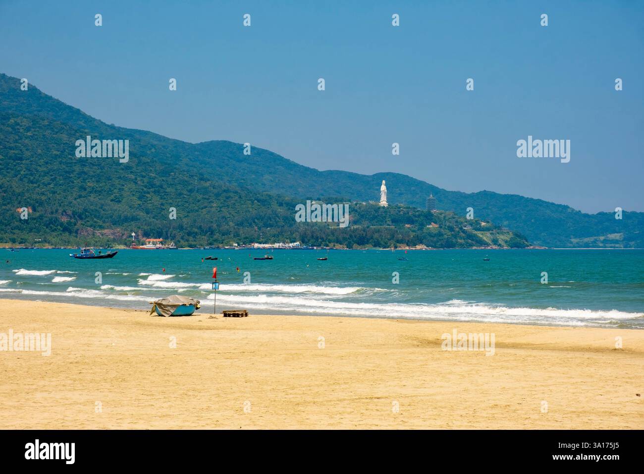 Vietnam, Center, city of Da Nang, the seafront of My The Beach Stock ...