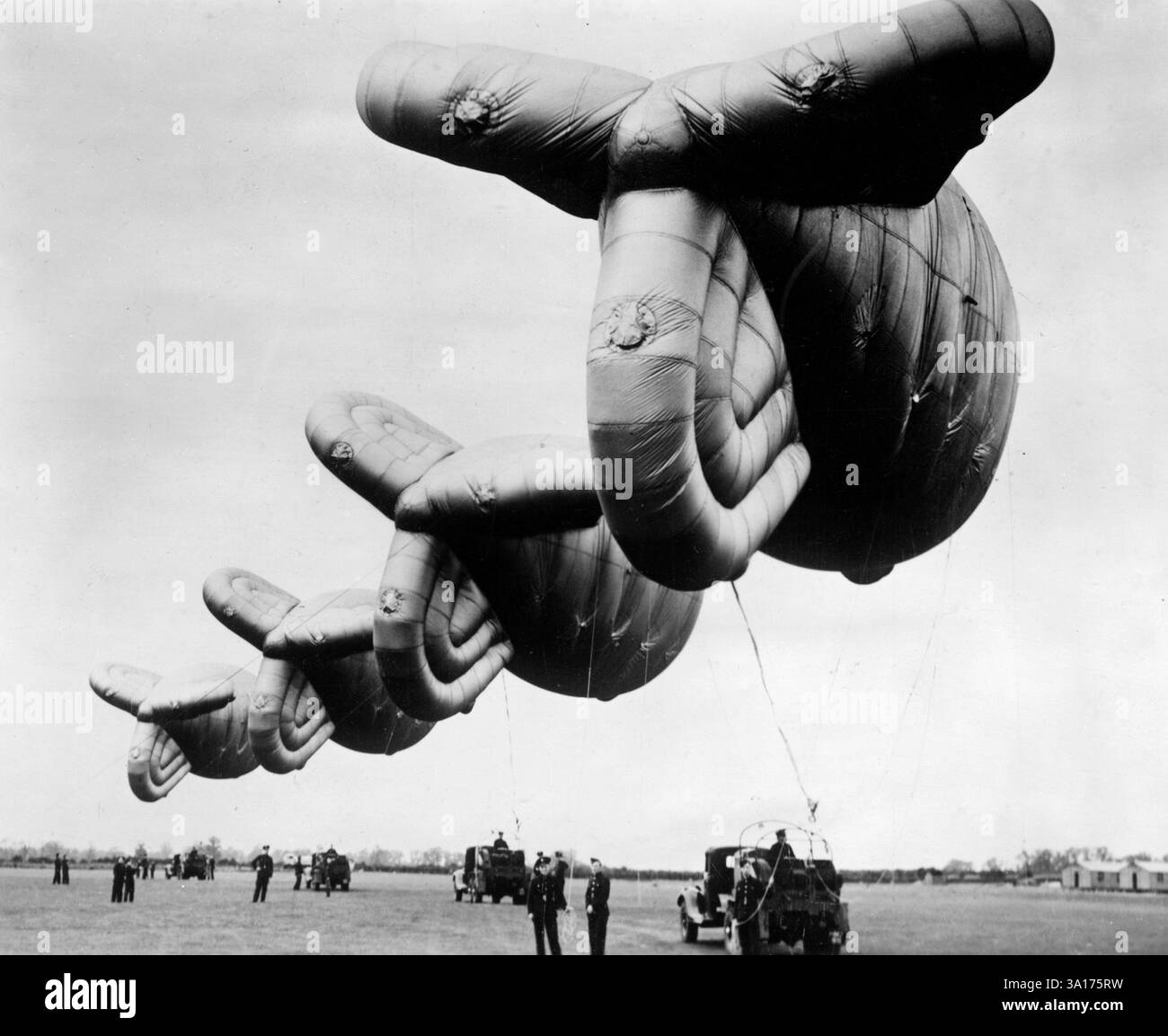 English barrage balloons during a maneuver. [automated translation ...