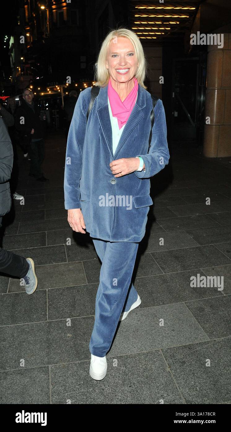 London, UK. 06th Mar, 2025. Anneka Rice at the "Twiggy" documentary ...