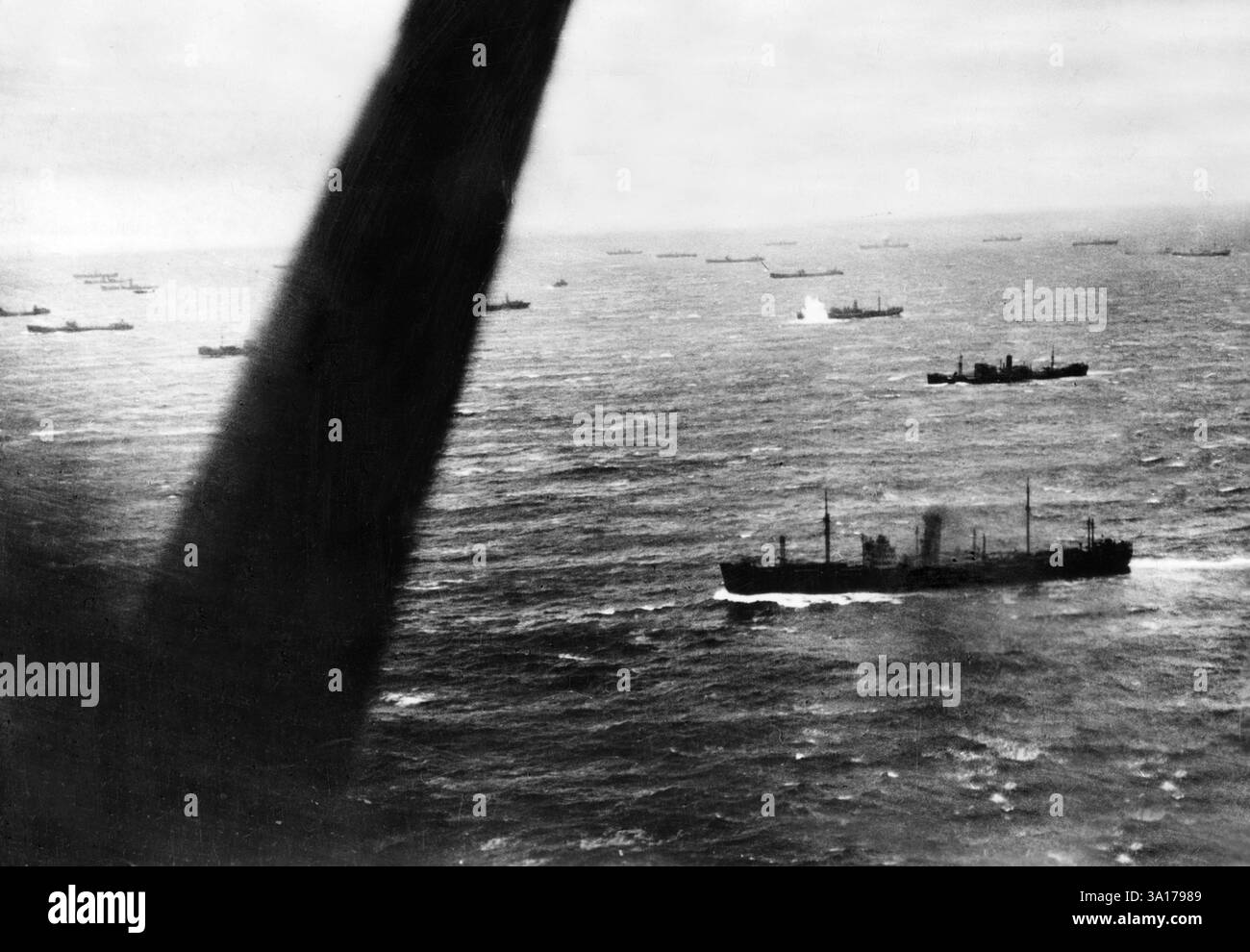 From a German fighter plane: an Allied convoy. [automated translation ...
