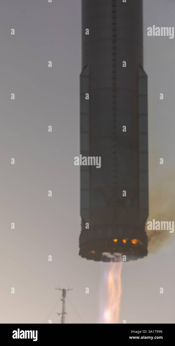 Boca Chica, USA. 06th Mar, 2025. On a clear late afternoon SpaceX ...