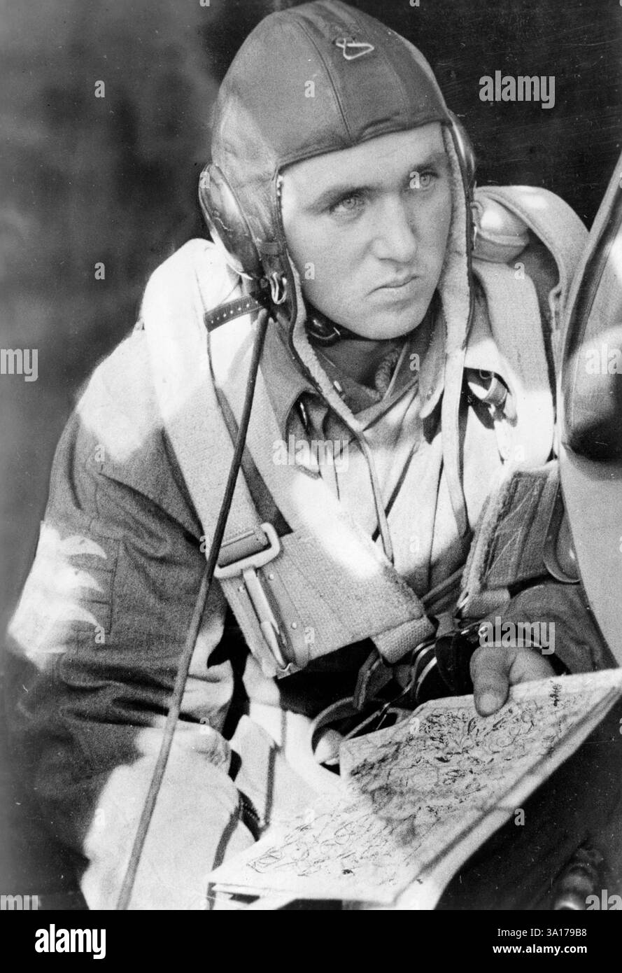 Luftwaffe bomber crew hi-res stock photography and images - Alamy