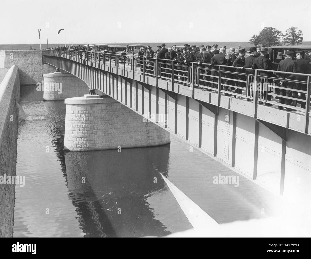Guests of honor during the tour on the day of the inauguration ceremony ...