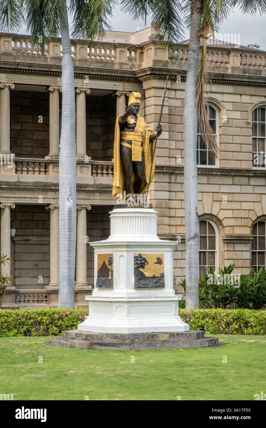 King Kamehameha I (King Kamehameha The Great), Statue Honolulu Hawaii ...