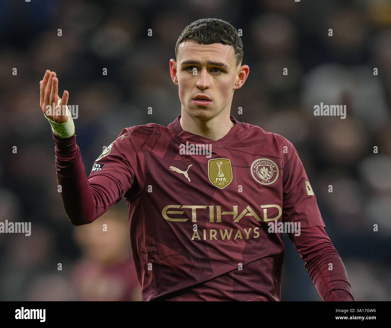 Phil foden manchester city 2025 hi-res stock photography and images - Alamy