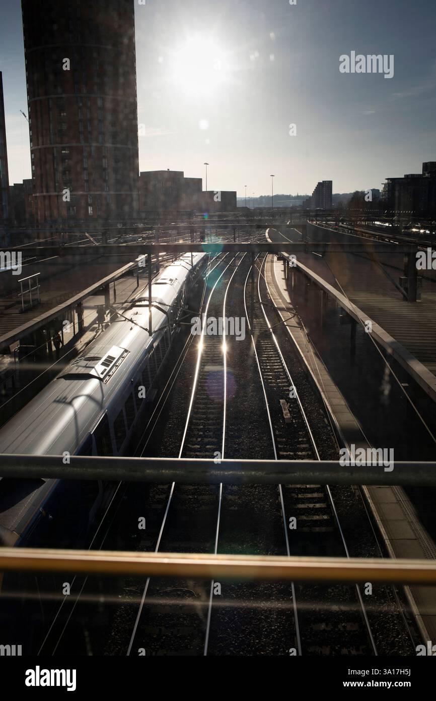 Leeds railway station (also known as Leeds City railway station) is the ...