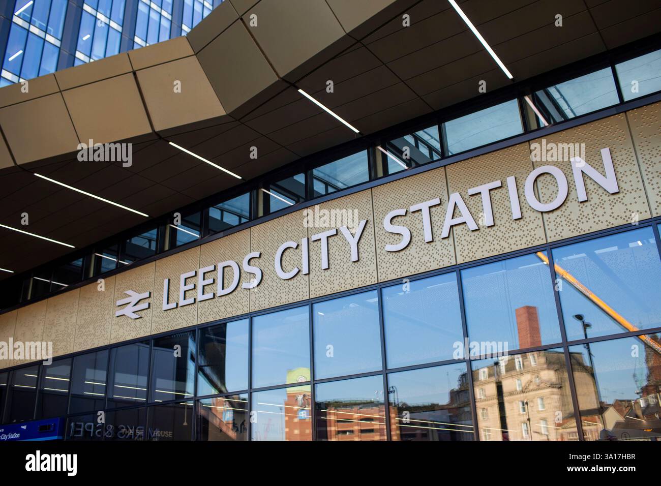 Leeds railway station (also known as Leeds City railway station) is the ...