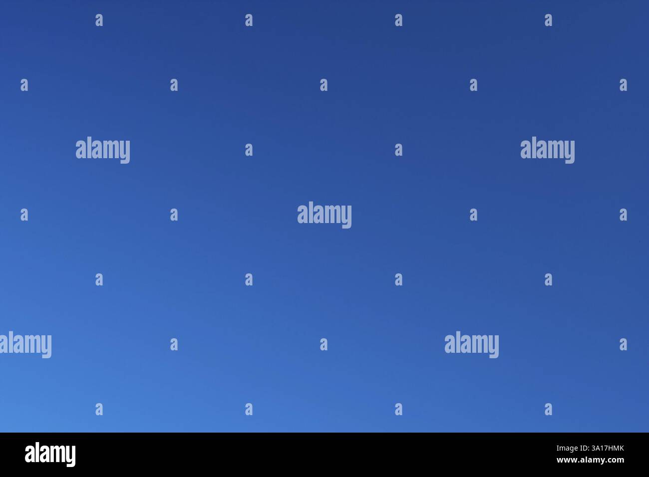 Blue heaven cloudless hi-res stock photography and images - Alamy