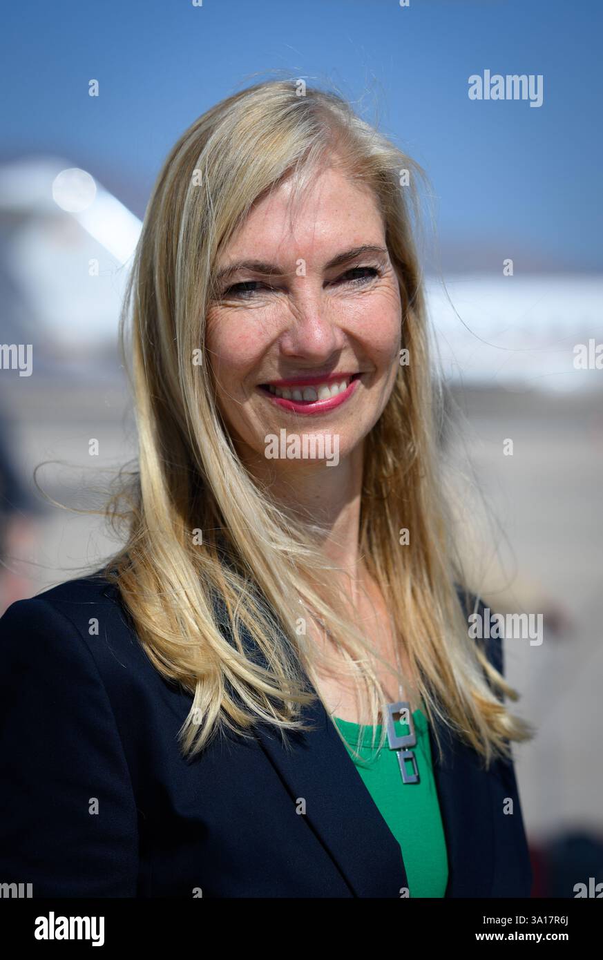 Ambassador of the republic of chile in germany hi-res stock photography ...