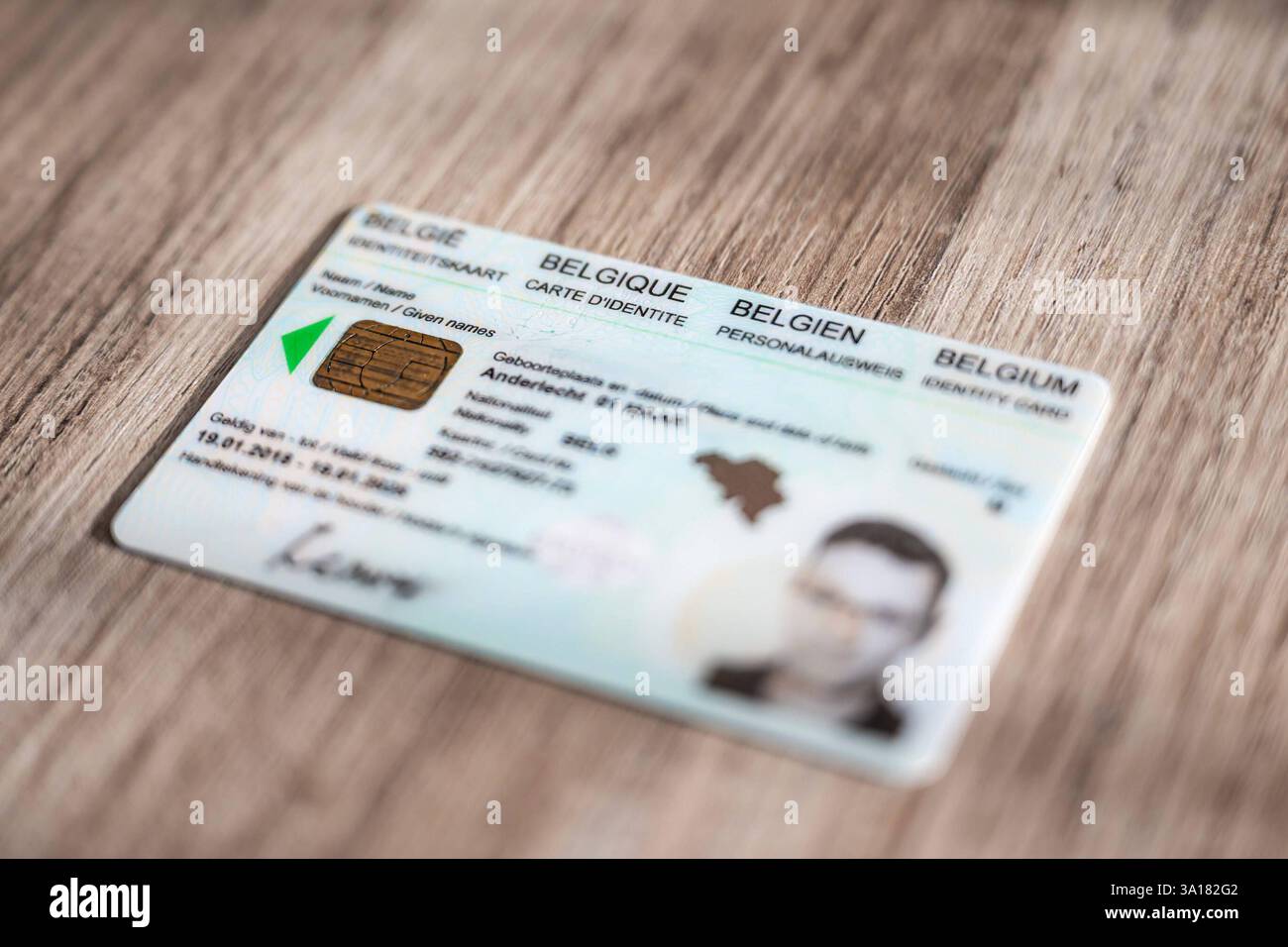 Belgian nationality identitycard, anonymized, Brussels, Belgium. MARCH ...