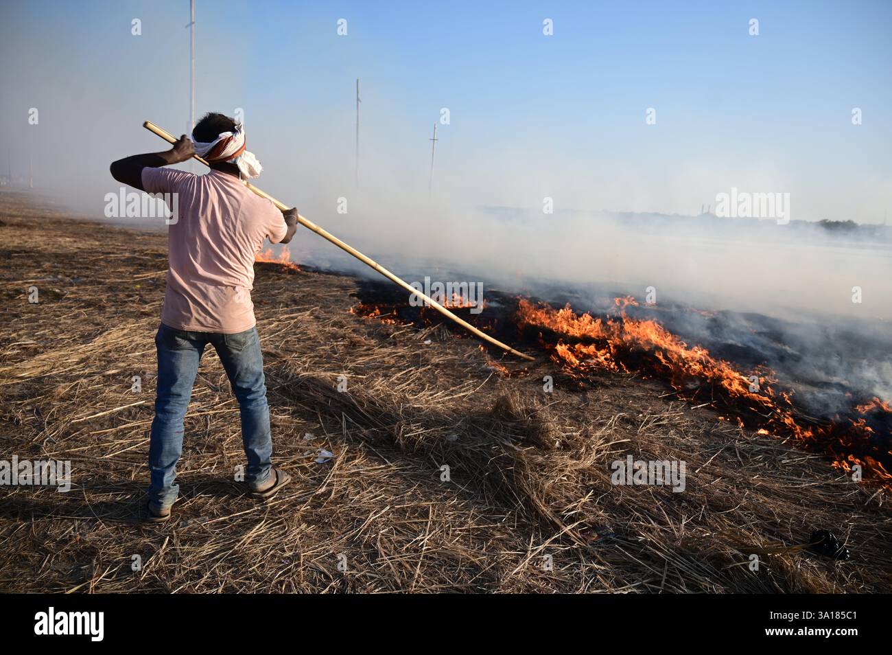 7 days of garbage hi-res stock photography and images - Alamy