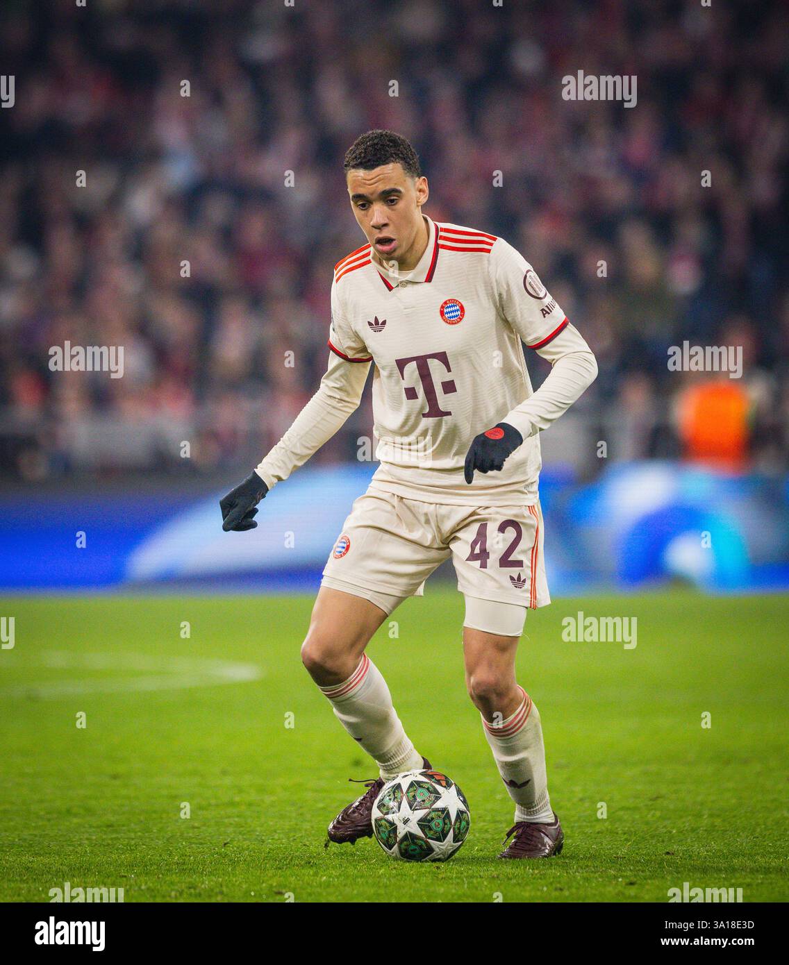 Munich, Germany. 05th Mar 2025. Jamal Musiala (FCB) FC Bayern München ...