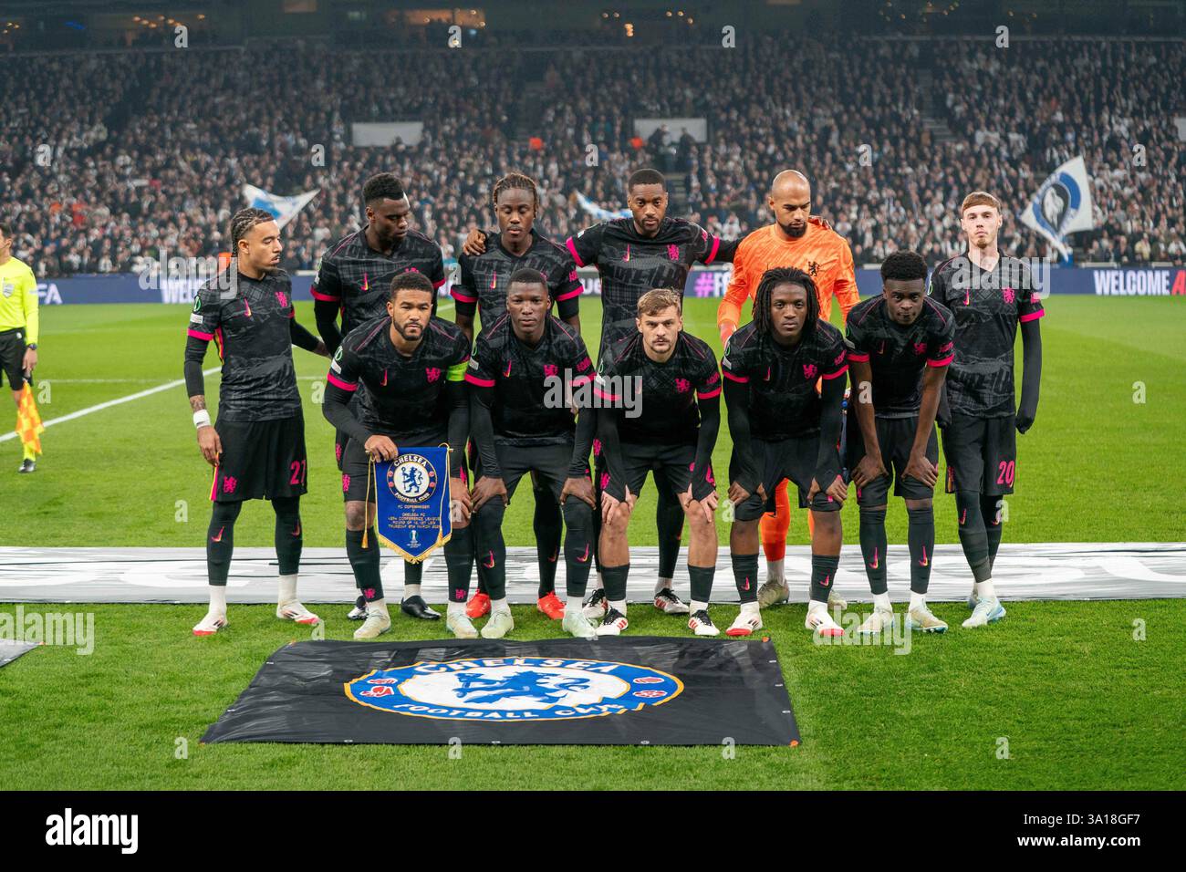 Copenhagen, Denmark. 06th Mar, 2025. Chelsea FC squad photo before the ...