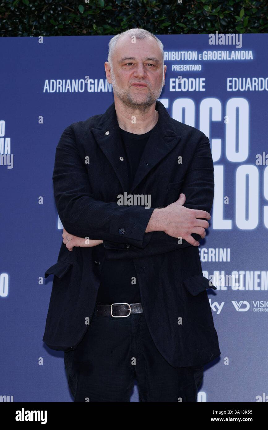 News - Photocall GIOCO PERICOLOSO Lucio Pellegrini attends the ...