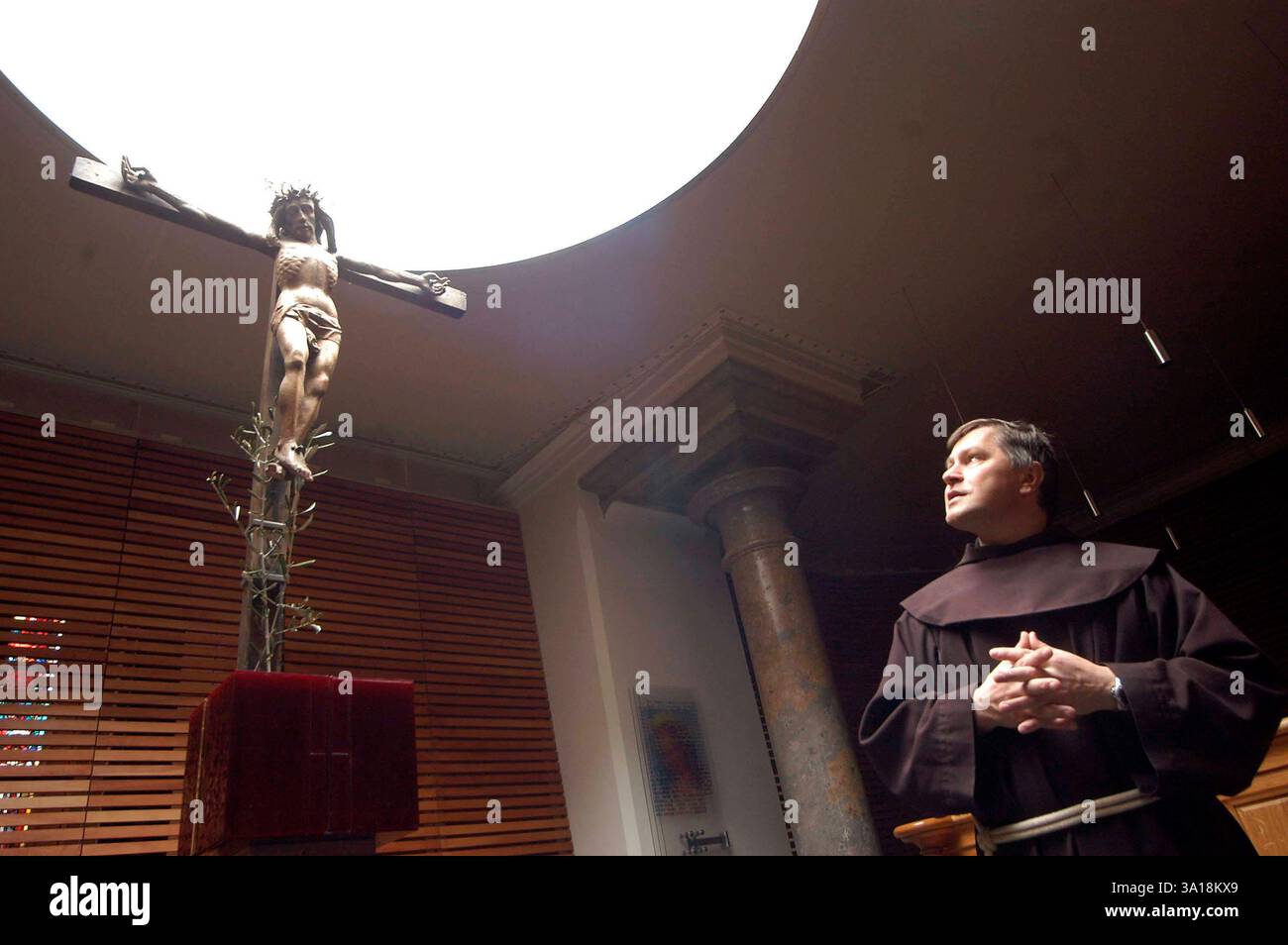 franciscan friar and the monastic life in faith and prayer franciscan ...