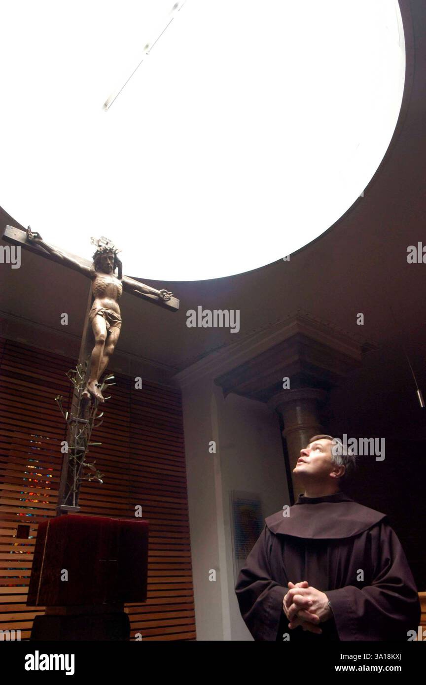 franciscan friar and the monastic life in faith and prayer franciscan ...