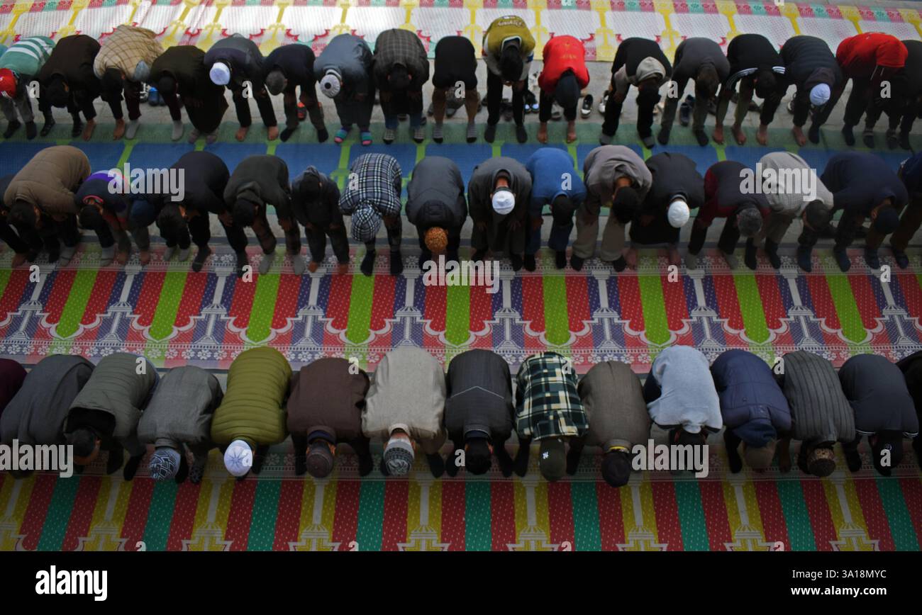 On March 7, 2025, Kashmiri Muslims perform prayers at the Sheikh ul ...