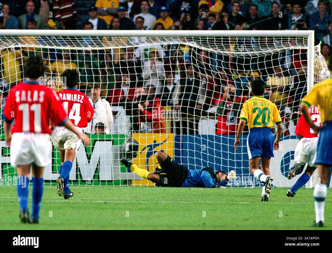 Brazil 1998 world cup hi-res stock photography and images - Alamy