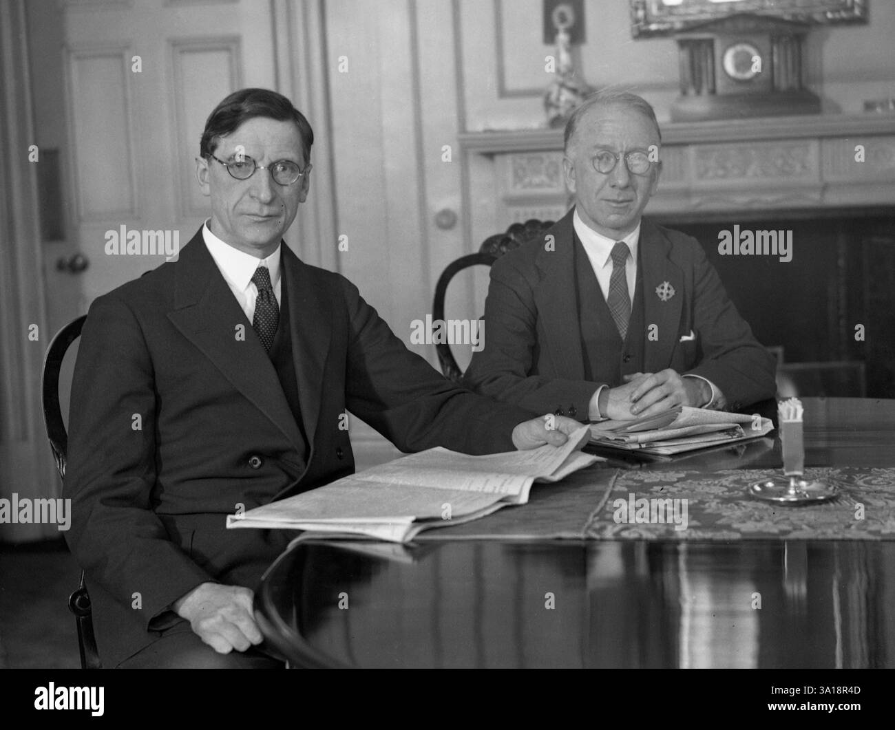 President of the Irish Free State, Eamon de Valera and Sean T. O'Kelly ...