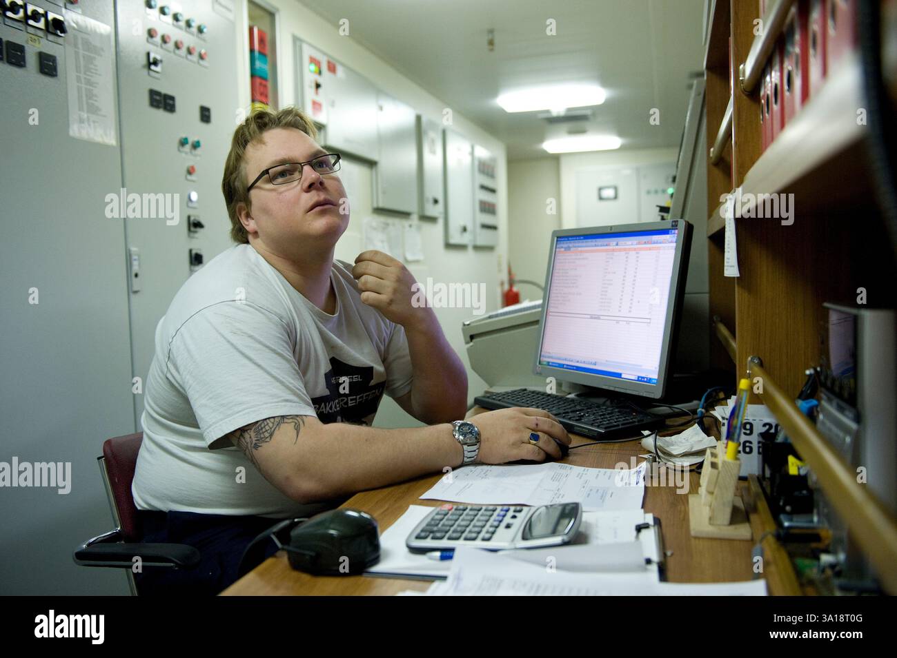 Engie controlroom hi-res stock photography and images - Alamy