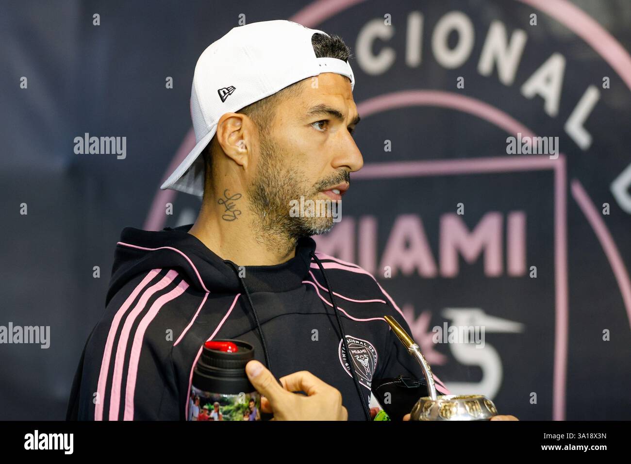 FORT LAUDERDALE, FL - MARCH 06: Luis Suarez #9 of Inter Miami CF ...