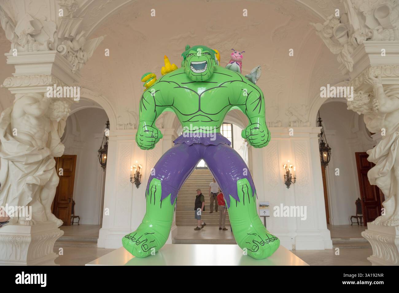 Jeff Koons, view of the Jeff Koons inflatable artwork titled Hulk ...