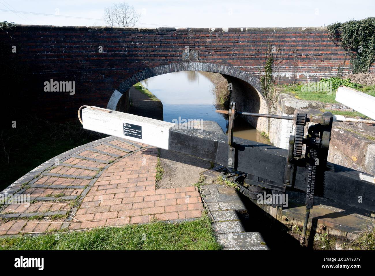Offerton top lock hi-res stock photography and images - Alamy