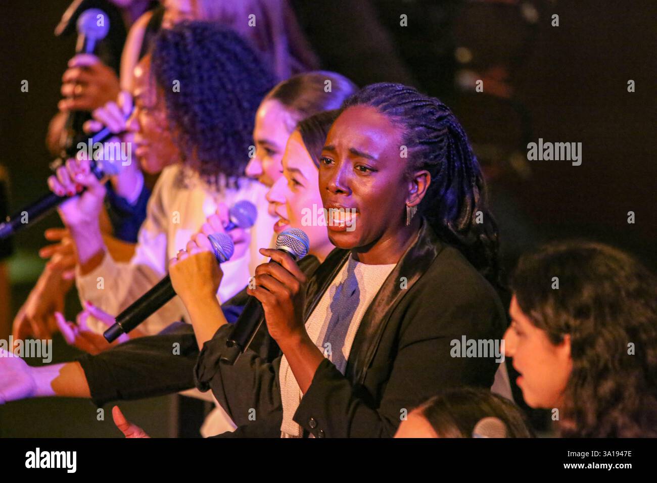 New York, New York, USA. 7th Mar, 2025. The original cast of the ...