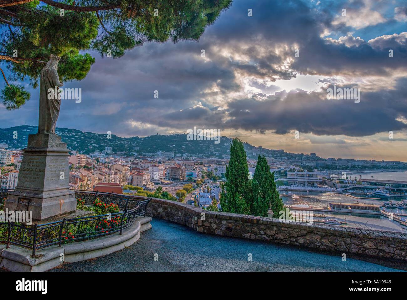 Aerial view on Cannes from hill where Église Notre-Dame d'Esperance ...