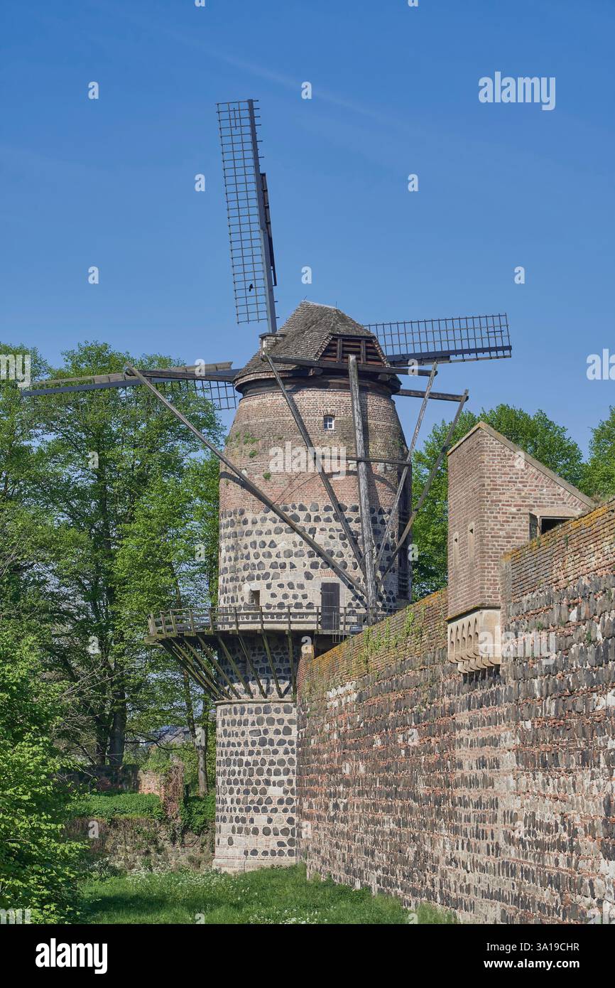 Windmill and Town Wall in medieval customs station Zons at Rhine River ...