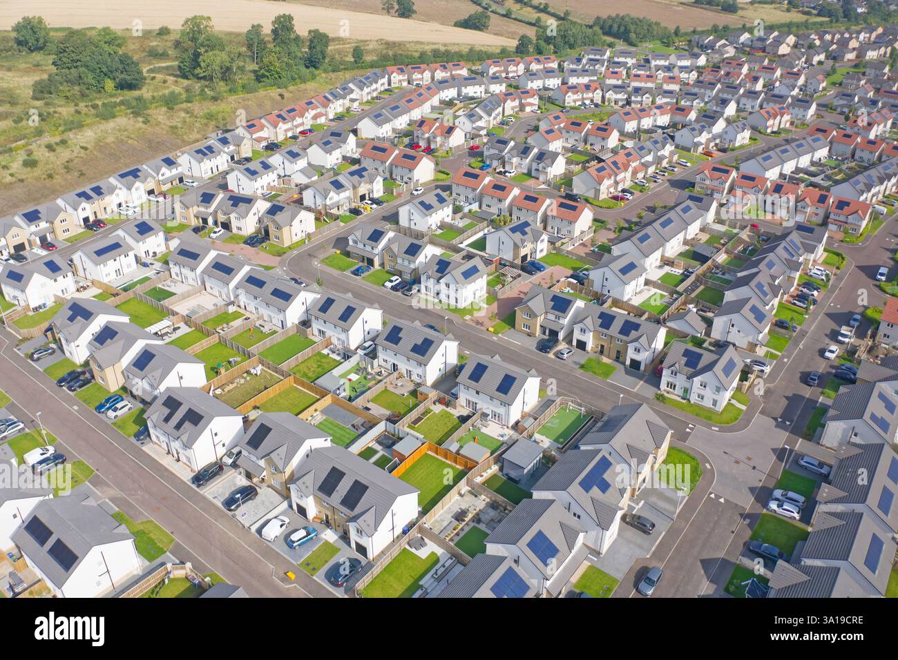 New housing development at Dargavel in Bishopton Stock Photo - Alamy