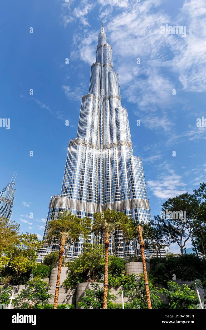 Dubai, United Arab Emirates, Burj Khalifa tallest building in the world ...