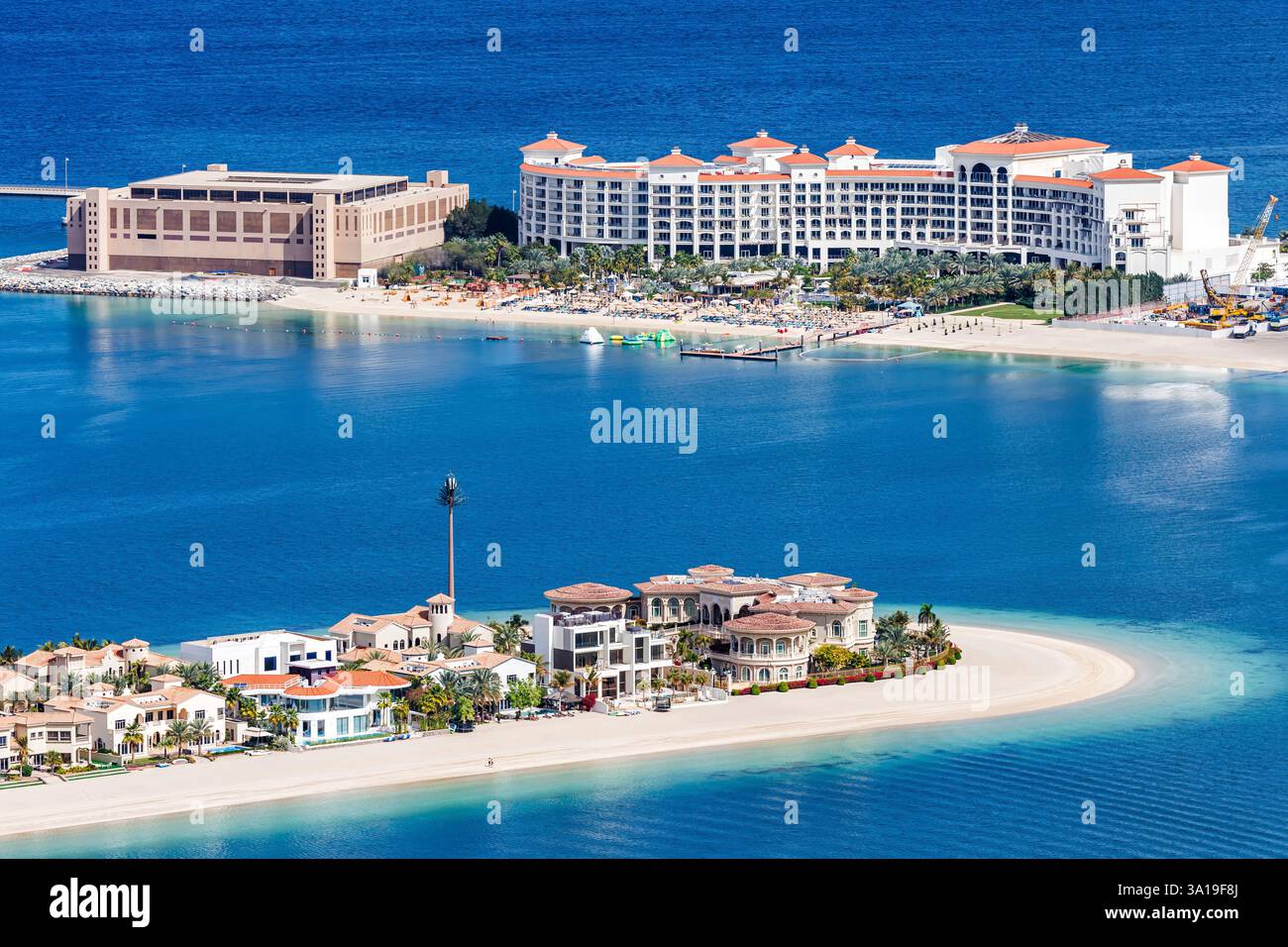 Dubai, United Arab Emirates, Luxury villas real estate on The Palm ...