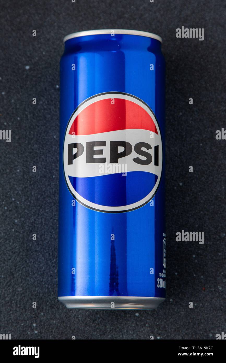 Blue Pepsi tin can. Ukraine, Kyiv - January 8, 2025 Stock Photo - Alamy