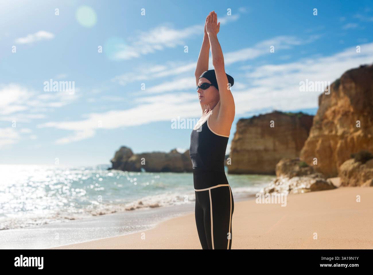 Arms raised above head hi-res stock photography and images - Alamy