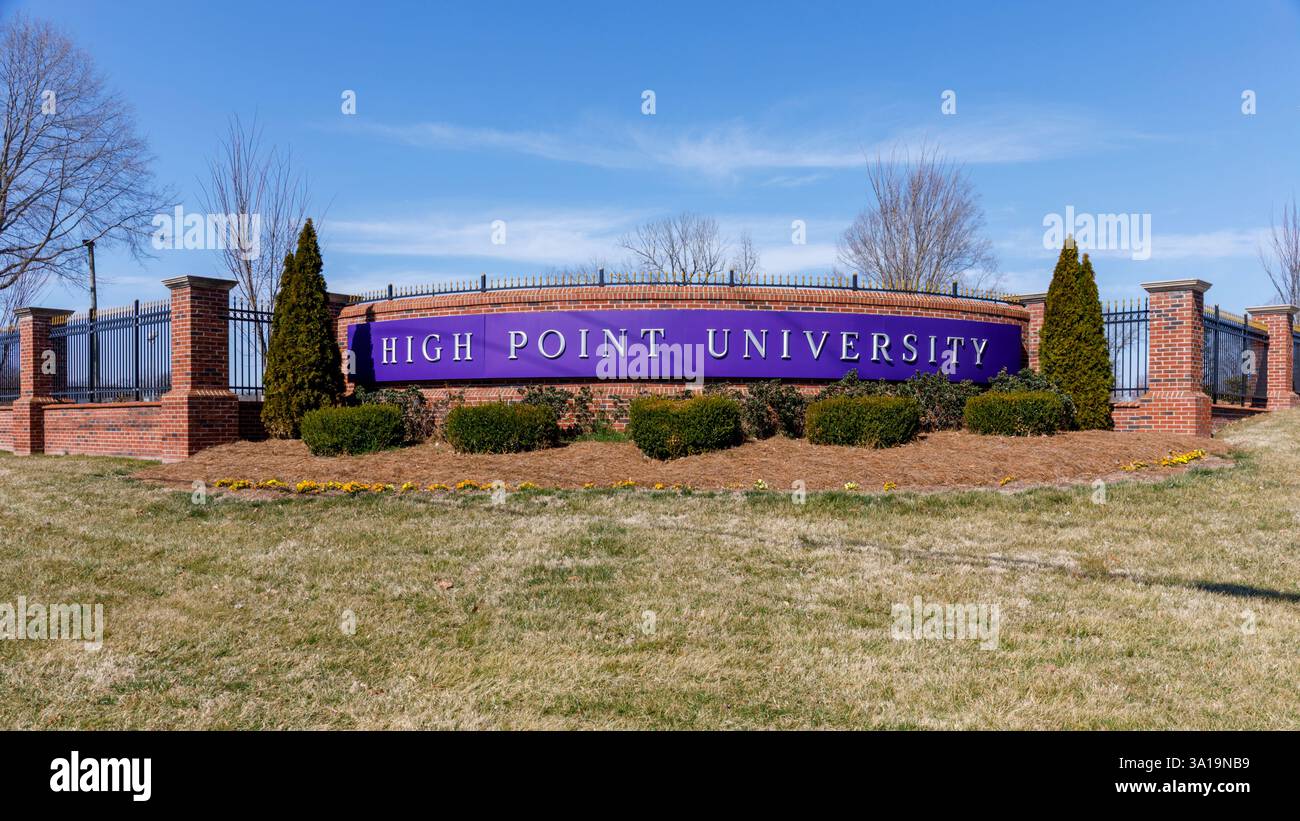 Private high school hi-res stock photography and images - Alamy