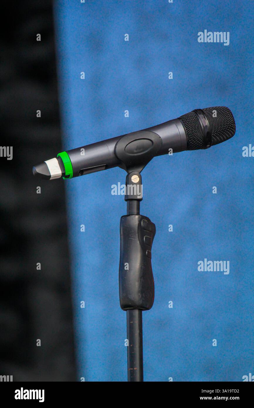 Microphone on a stage Stock Photo - Alamy