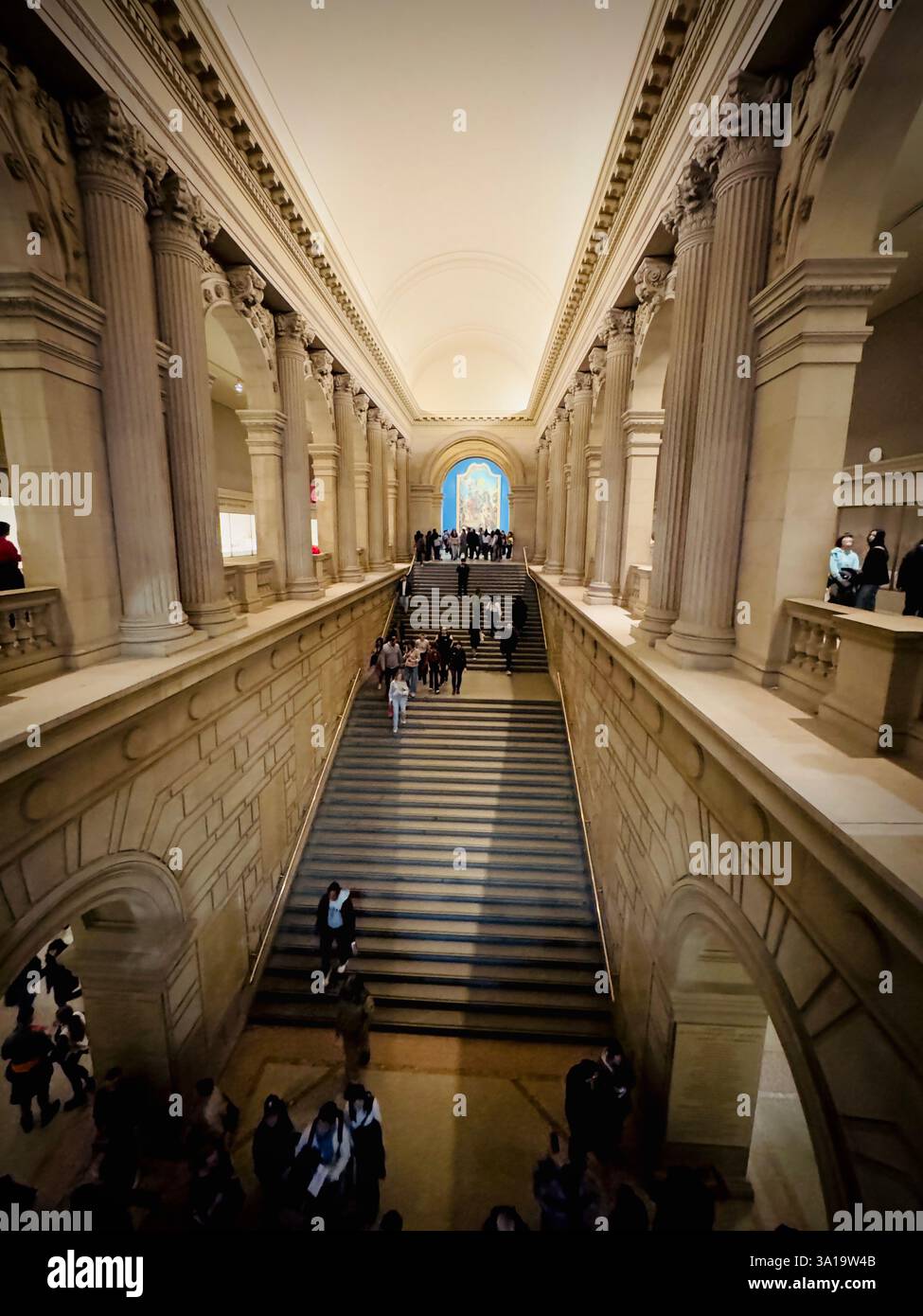 MET museum on a weekend day in New York City, NY Stock Photo - Alamy