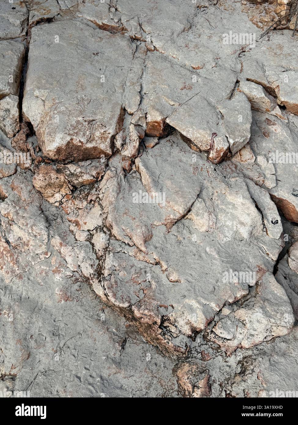 Steinboden Spain 20250220 Symbolbild, Felsen auf Mallorca *** Stone floor Spain 20250220 ...