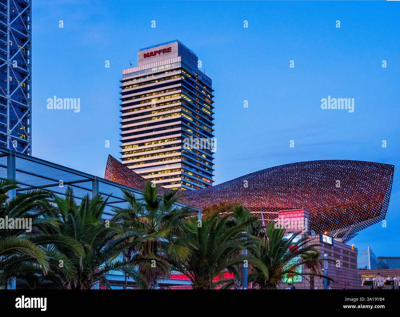 Spain, Barcelona, fish sculpture El Peix by Frank Gehry on the beach ...