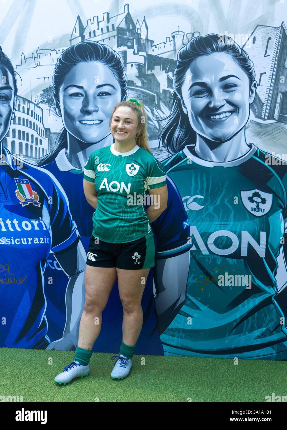 London, UK. 7th Mar, 2025. Neve Jones (Ireland IRFU) poses next to her ...