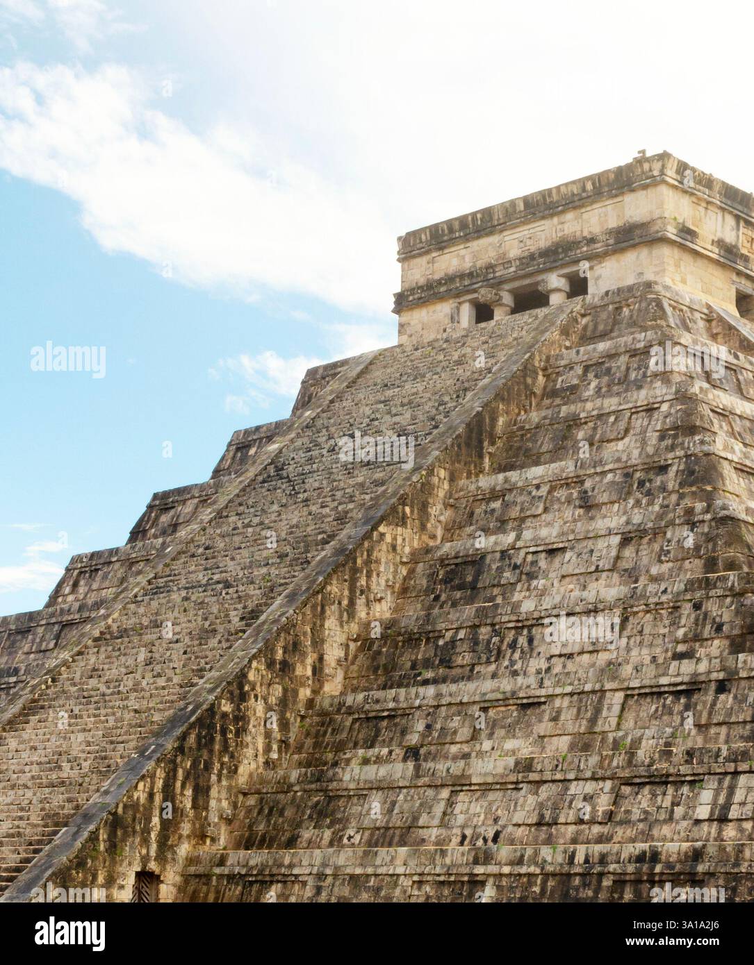 The Mayan pyramid in Chichen Itza Mexico. Dramatic sky with apocalyptic ...