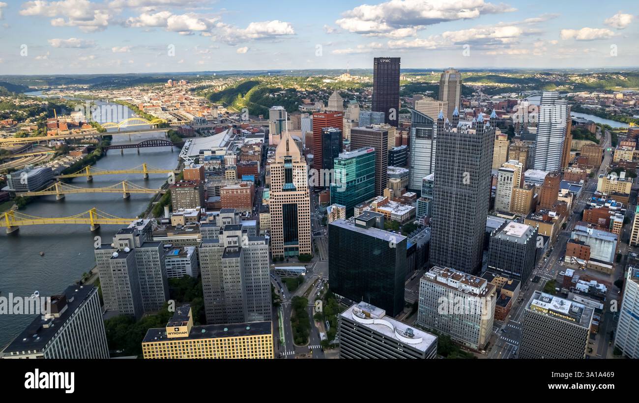 Pittsburgh aerial view 2024 hi-res stock photography and images - Alamy