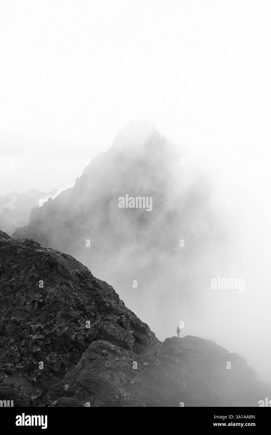 Rocks peaks mountains in Black and White Stock Photos & Images - Alamy